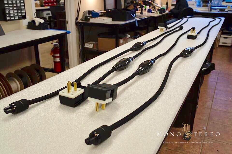 TRANSPARENT CABLE XL POWER CORD – M & S | Ultimate High-Fidelity