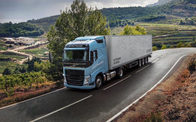 Volvo Trucks apresenta no IAA 2018 sua visão de futuro para soluções de ...