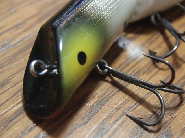 Chug-Chug! Rush, At Ease!: Jointed lures