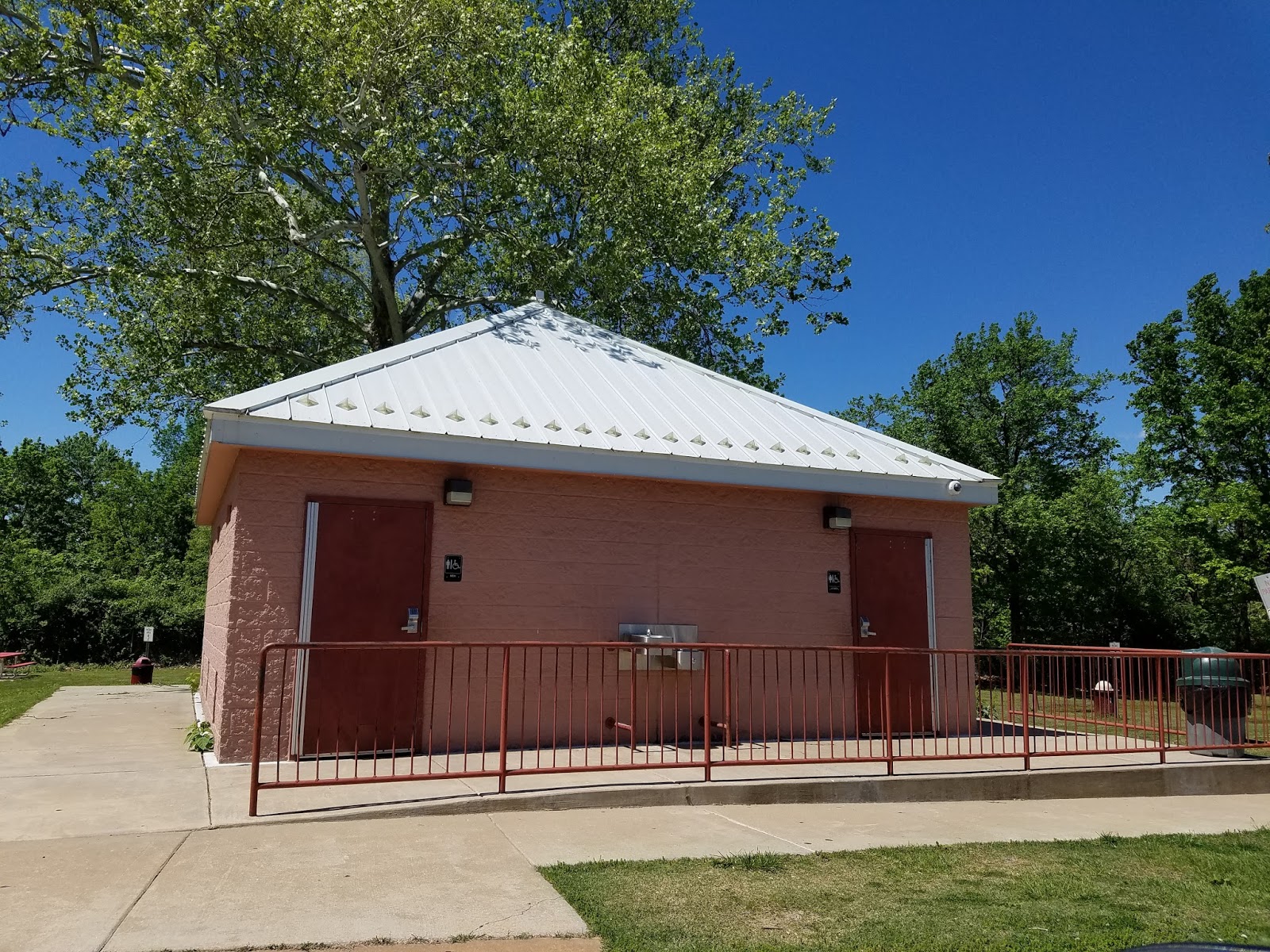 Play St. Louis: Koeneman Park, Jennings