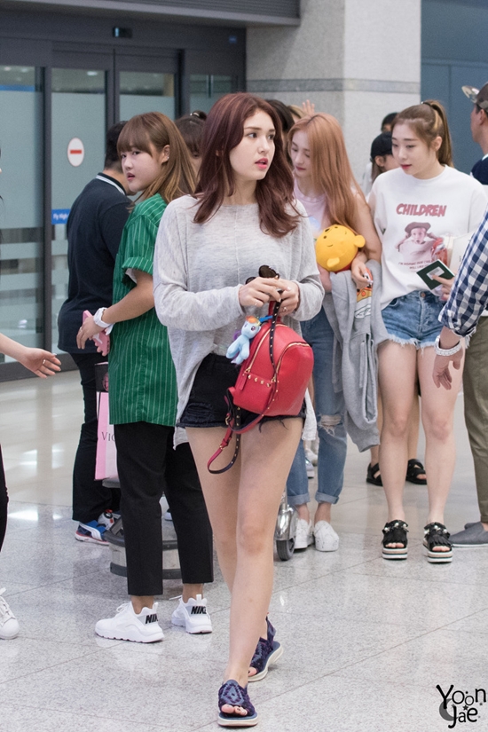 Somi Airport Fashion - Official Korean Fashion