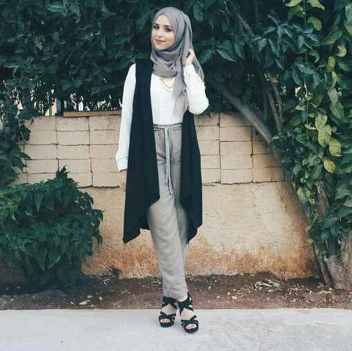 Here's the 5 Modern Formal Hijab Fashion Style Terbarik 2016