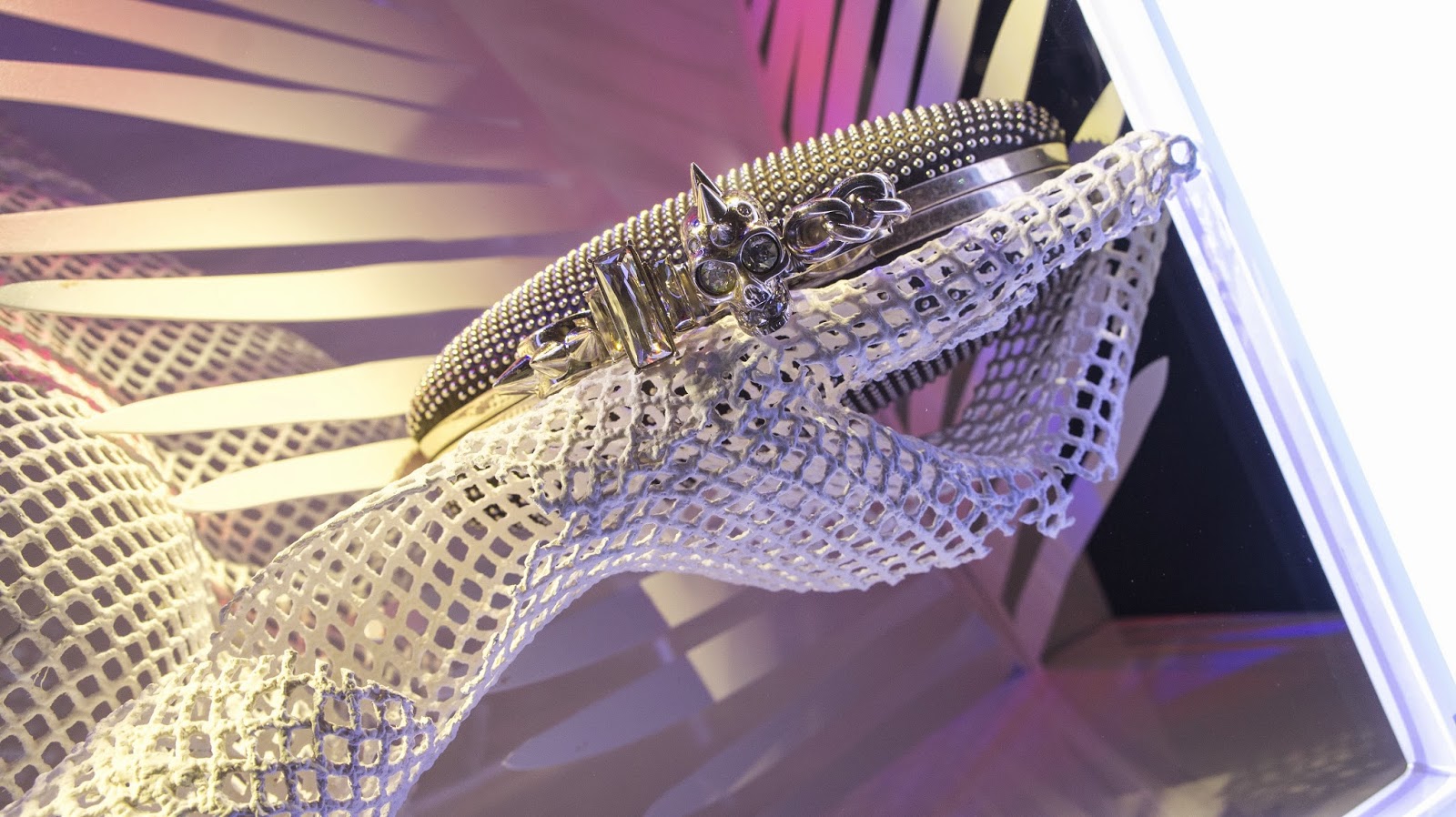 RetailStoreWindows.com: Harrods, London