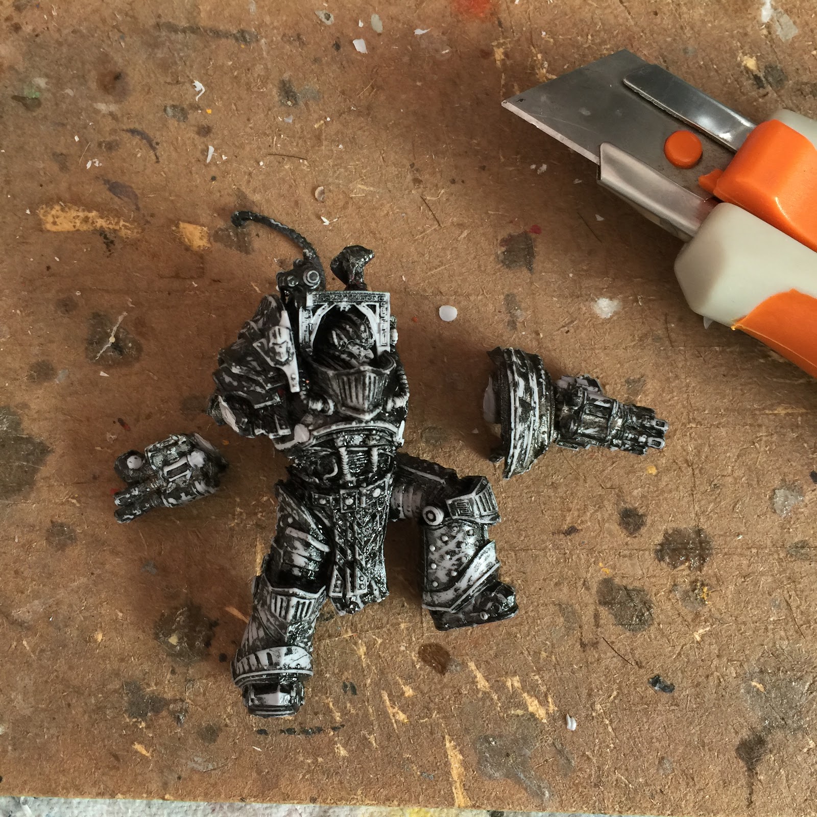 Death of a Rubricist: + inload: Ferrus Manus conversion and painting