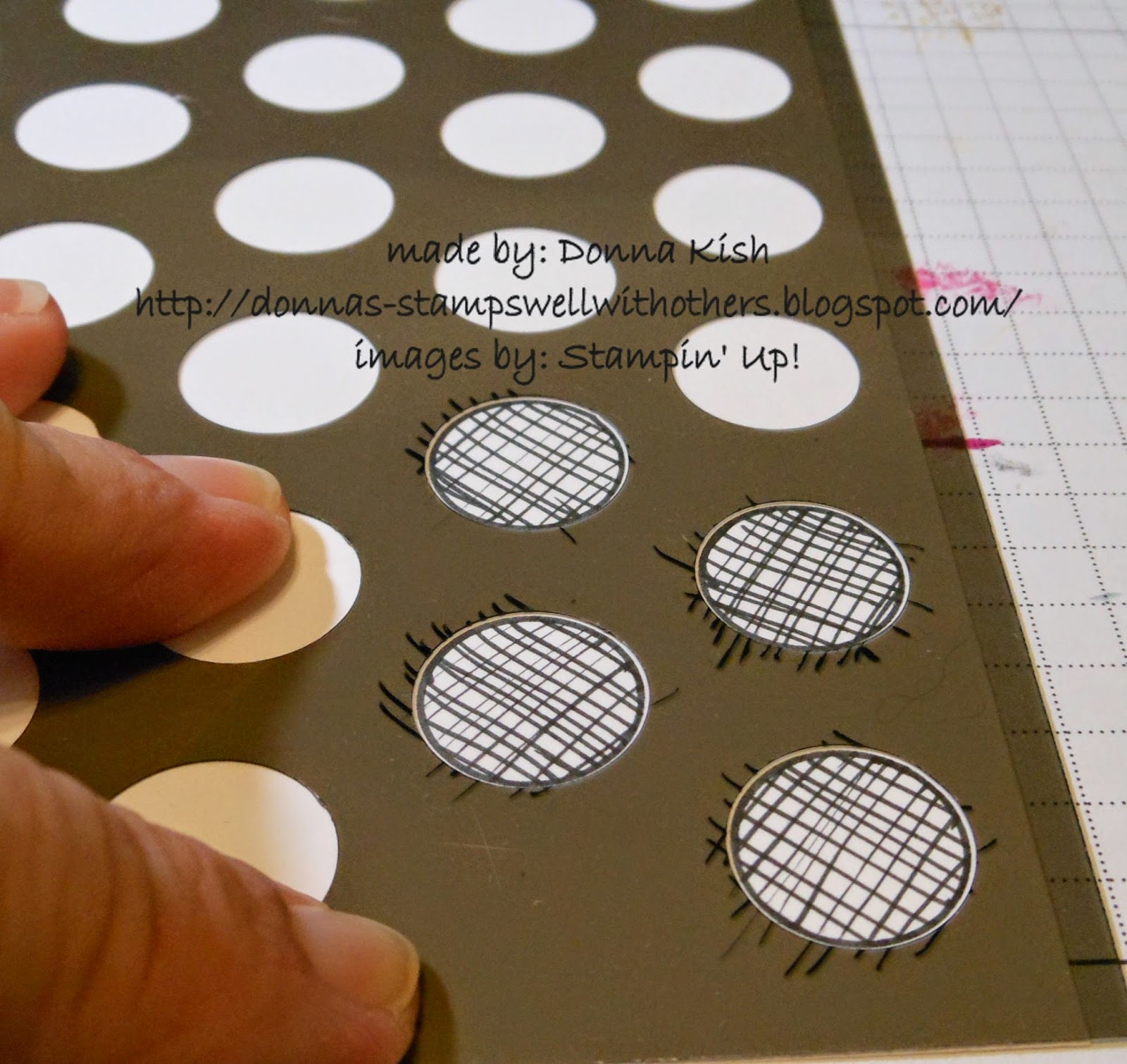 Stamps Well With Others: Dot Dot Dot