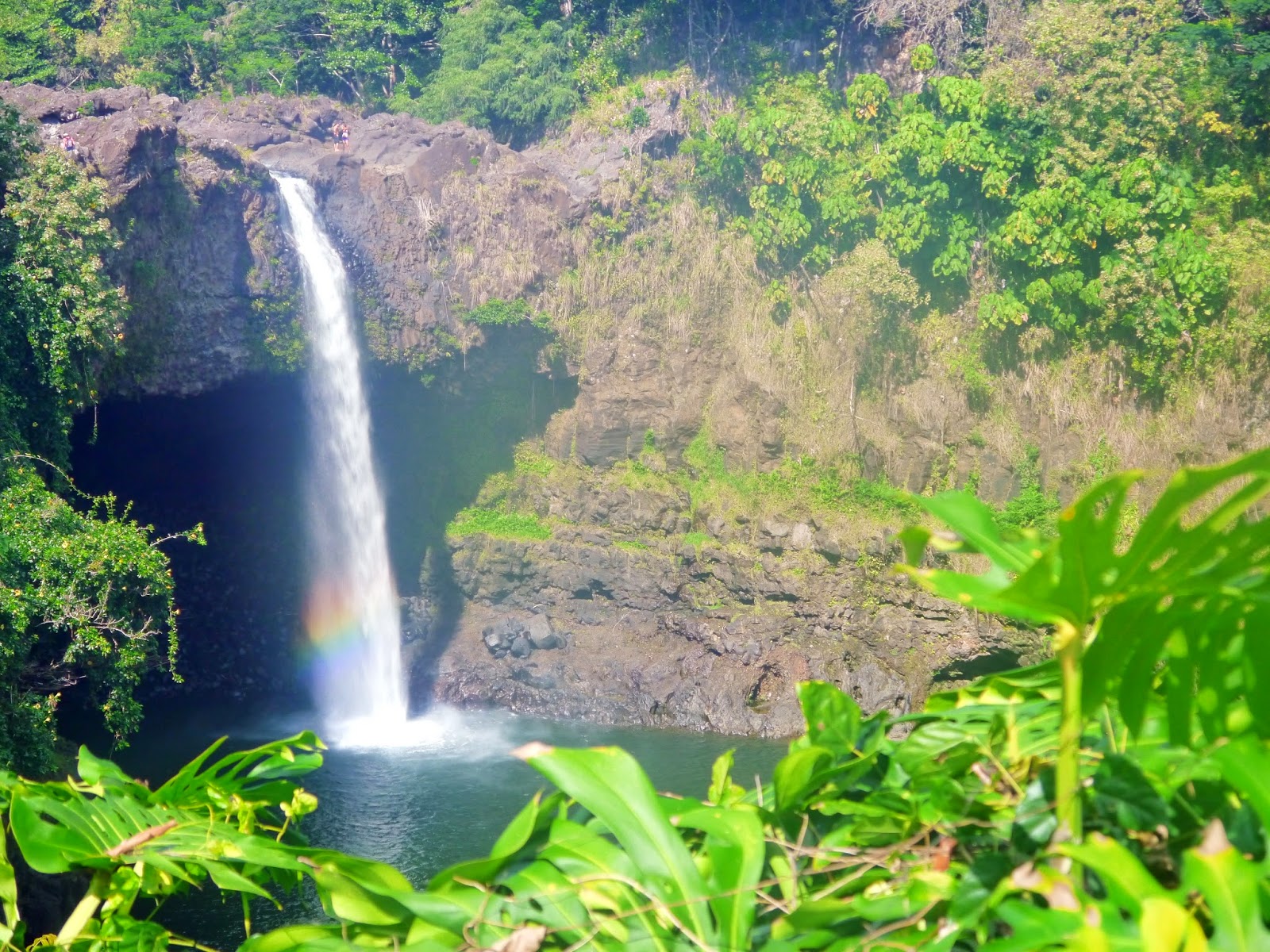 American Travel Journal: Rainbow Falls State Park - Hilo, Hawaii
