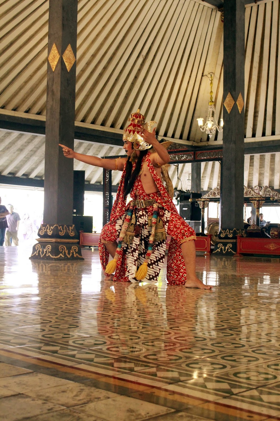 Pentas Tari di Bangsal Srimanganti Kraton Yogyakarta - WEB | LOVEHEAVEN 07