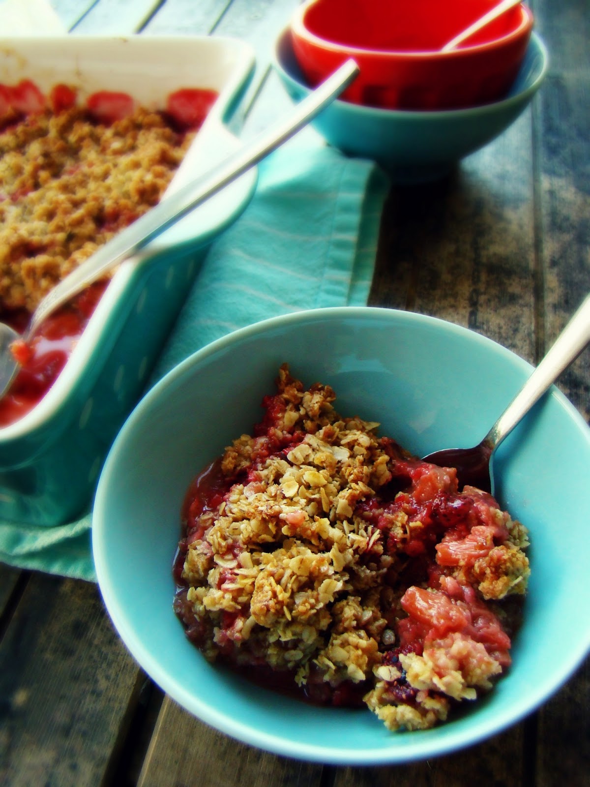Strawberry rhubarb crumble (not rhubarb strawberry)
