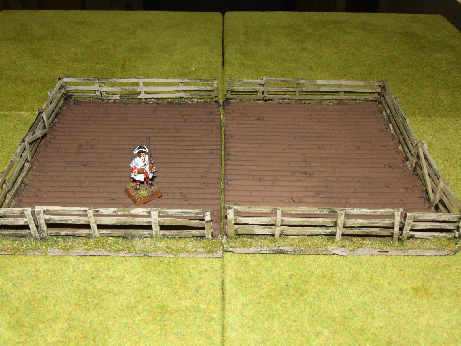 Turbil Miniatures: 28mm Scale Fields