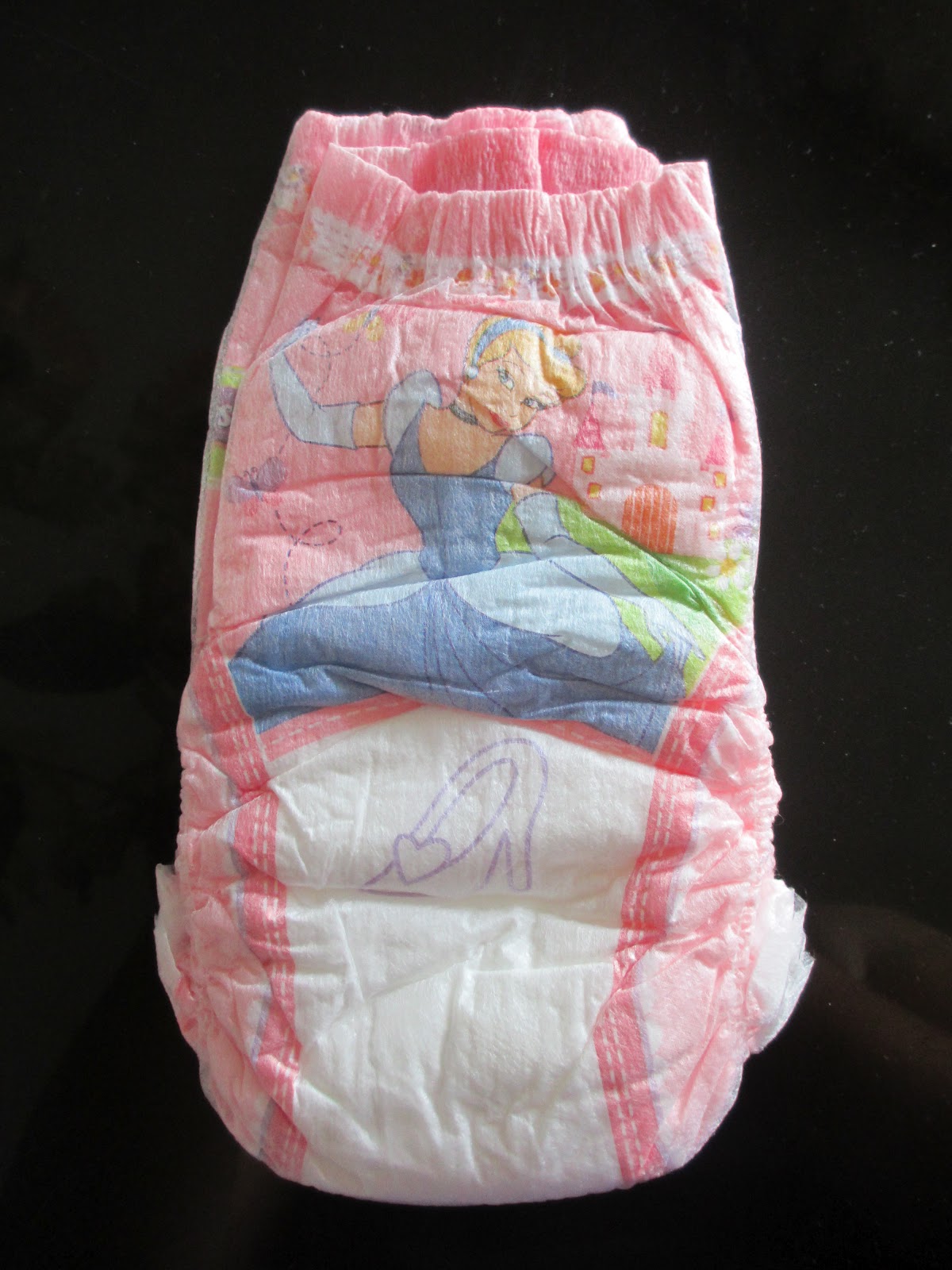 DI TUTTO UN PO': HUGGIES: PANNOLINI SUPER DRY E SALVIETTINE PURE