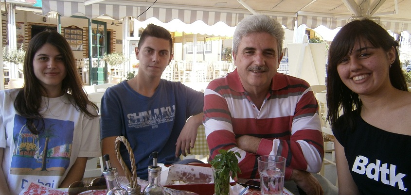 Σχολικό έντυπο ''της γάτας το κουδούνι''