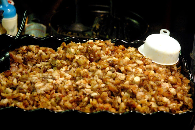 DUDE FOR FOOD: Food News: Sights and Flavors at the Distrito at Makati ...