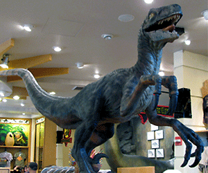 Universal Landing: DinoStore