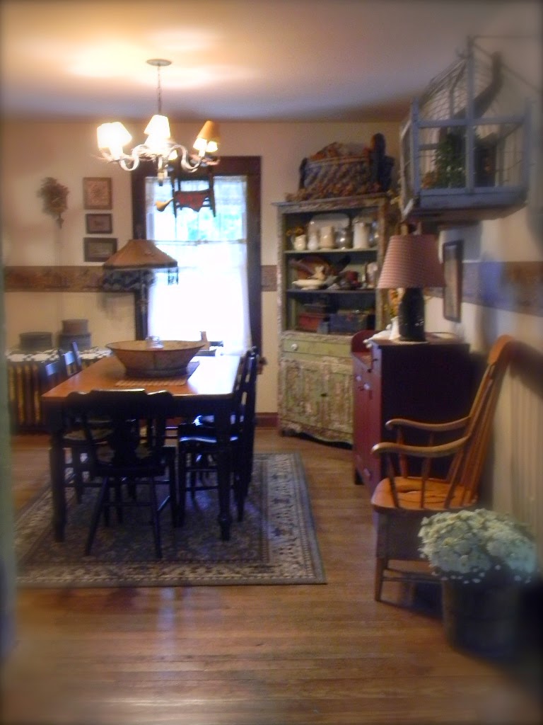 Notforgotten Farm : September Farmhouse