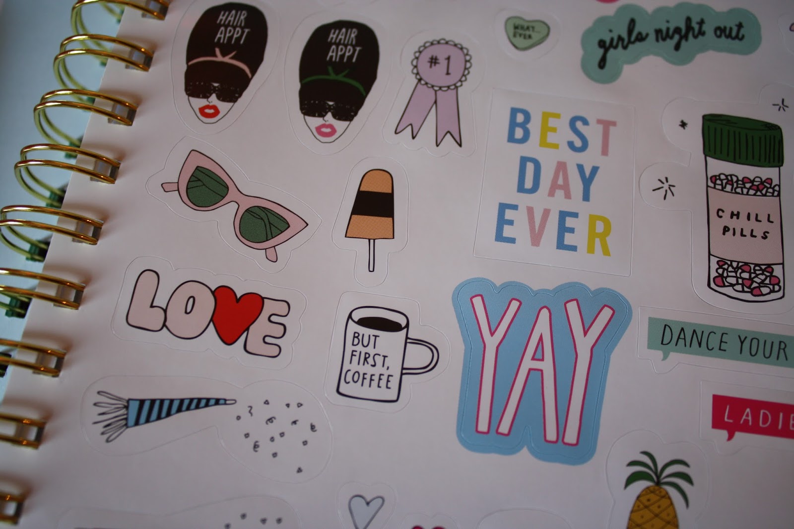 The Daily Sugar: DIY: Retro '90s Inspired Notebook