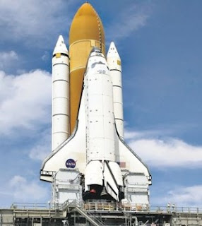 Itech Zones: NASA launches the last space shuttle