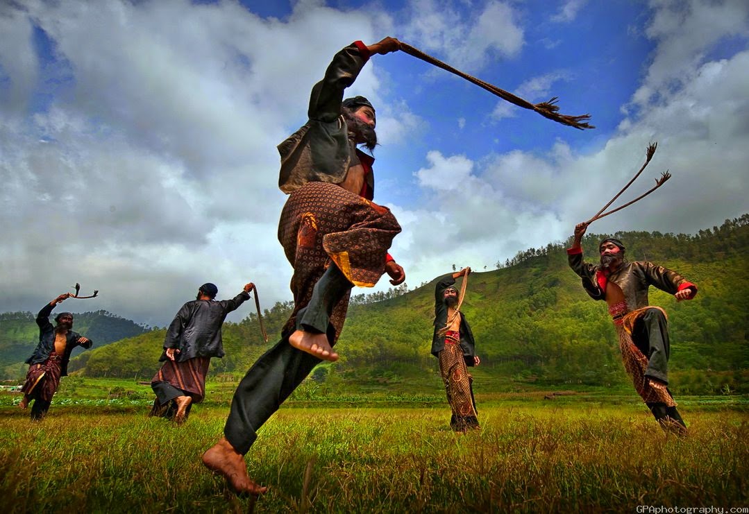 Warok, mengenal lebih dekat sosok fenomenal dan kotroversial dalam tari ...