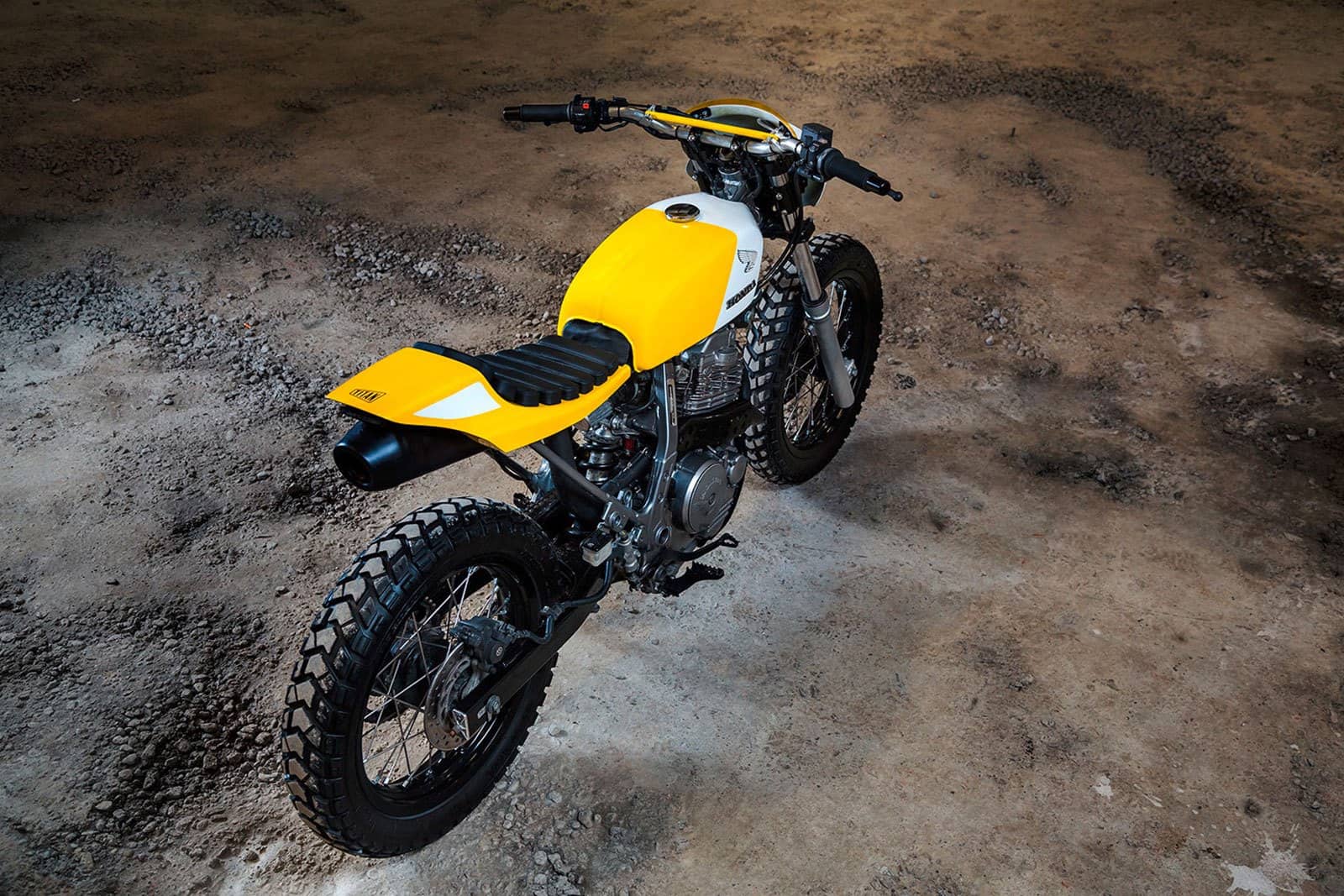 biker excalibur II: “DOMINA” HONDA DOMINATOR NX650 by Titan-motorcycles