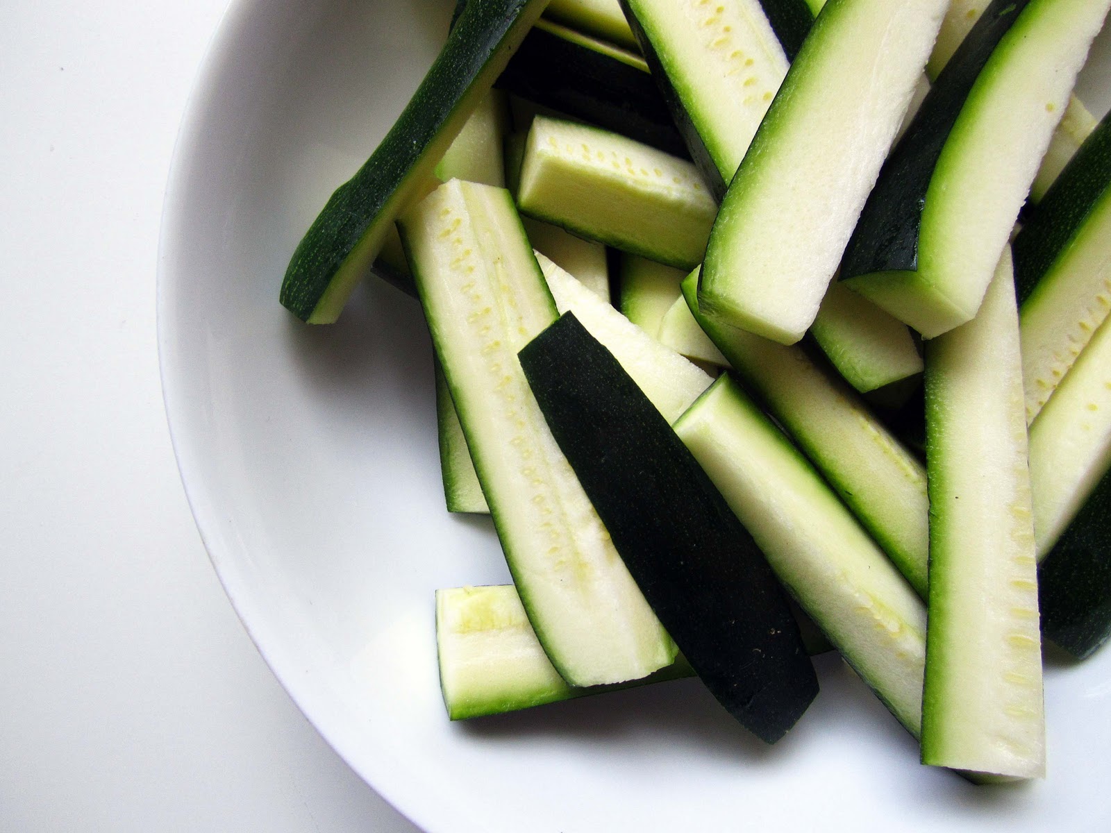 Courgette Fries with Roast Garlic Aioli | The Grazer