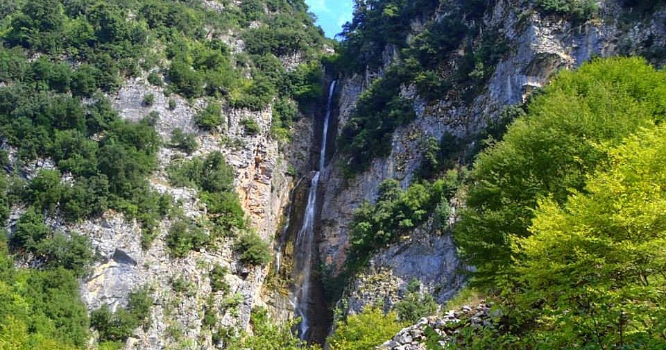 Canyoning - Caving: Καταρράκτης Κρεμαστός, Ανατολική, Τζουμέρκα