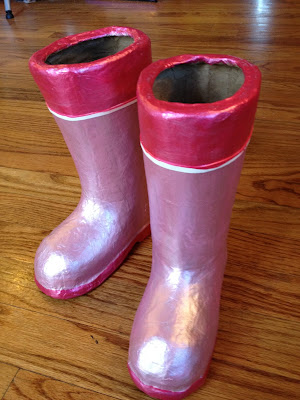 Pinkapotamus: Mod Podge Bunny Boot Bouquets