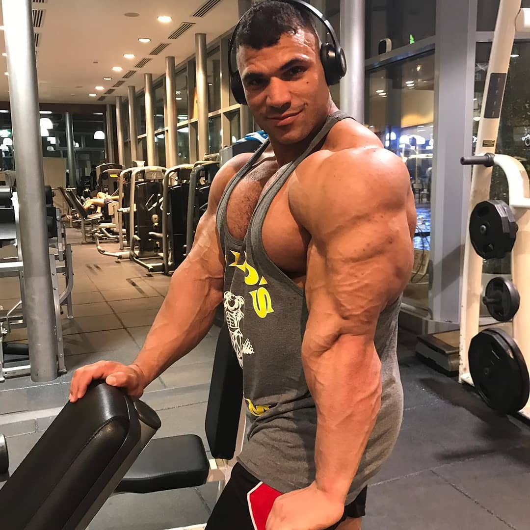 Muscle Lover: Egyptian IFBB Pro bodybuilder Hassan Mostafa