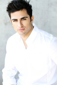 Fashion 4 men: alexander uloom