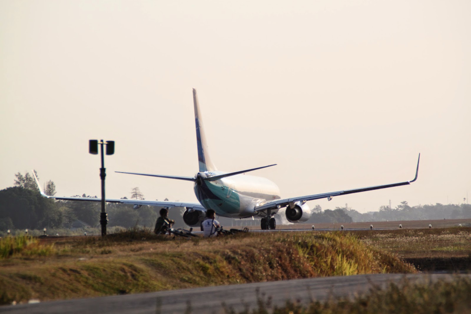 Spotting Aircraft: Spotting Garuda Indonesia Boeing 737 (PK-GFL)