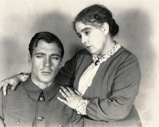 FAMILY HISTORY CHANNEL : Beryl Mercer