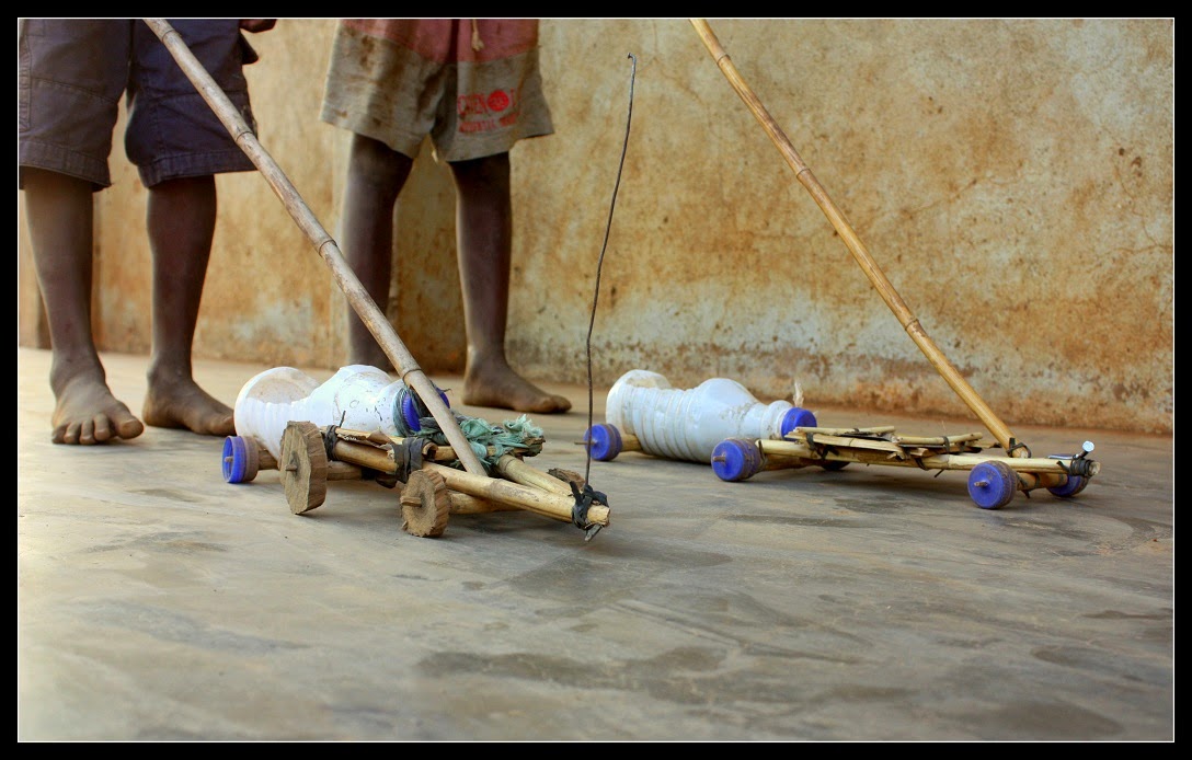 Bom Dia, Mozambique! : 50. The Galimoto