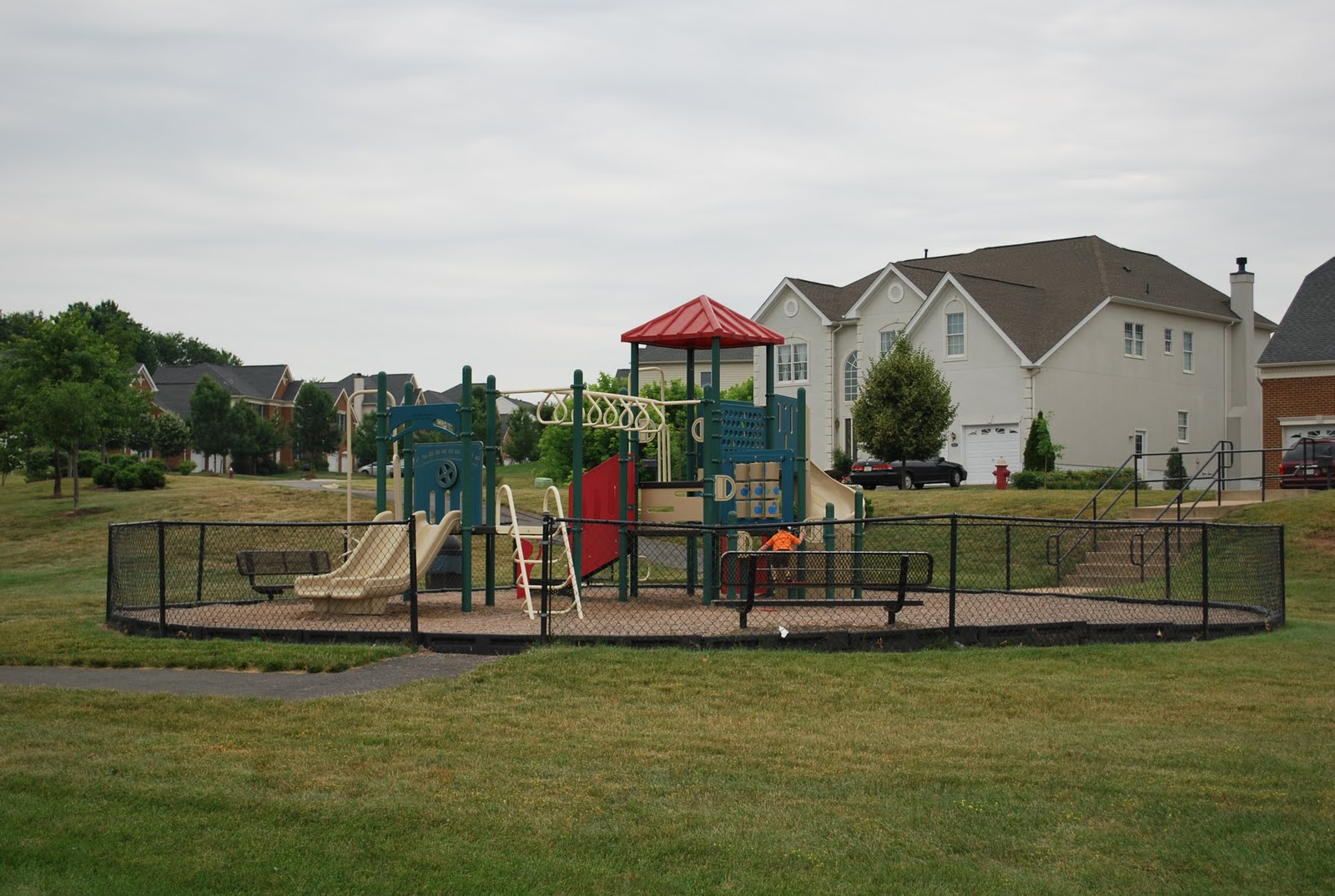 The Next Best Thing.....: Lyndora Park in Ashburn, VA!