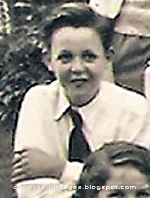 Tim Samaras Blog: paul mccartney unseen rare childhood pictures