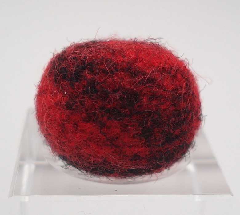 Kia Dallons Studio: Tutorial: Needle Felted Bead with Craft Felt