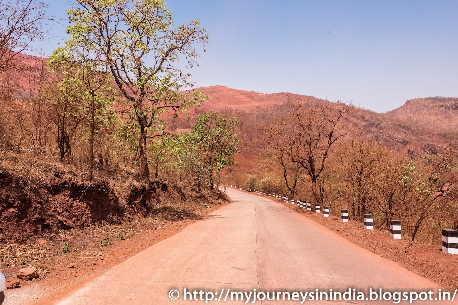 My Journeys In India: Sandur Kumaraswamy Temple and Shiva Vilas Palace