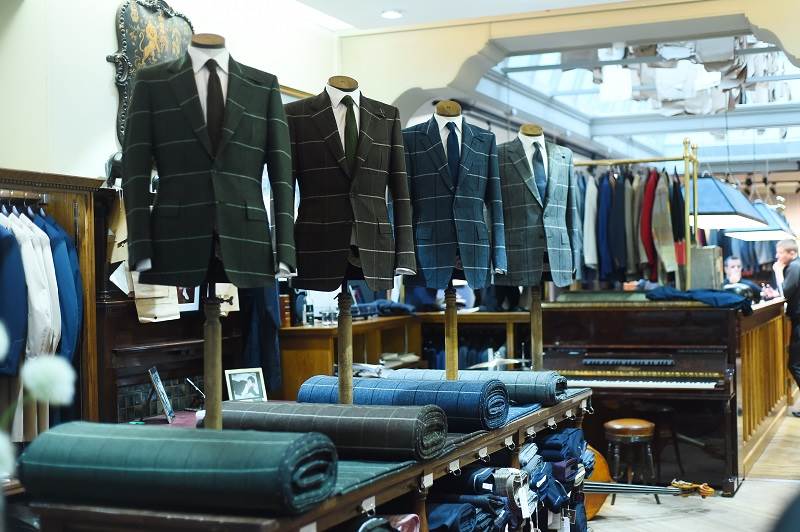 Huntsman celebra la cocktail party en el marco de la London Collections ...