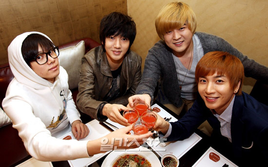 SuJu members’ talk experience, marriage plans, summer comeback | Korean ...