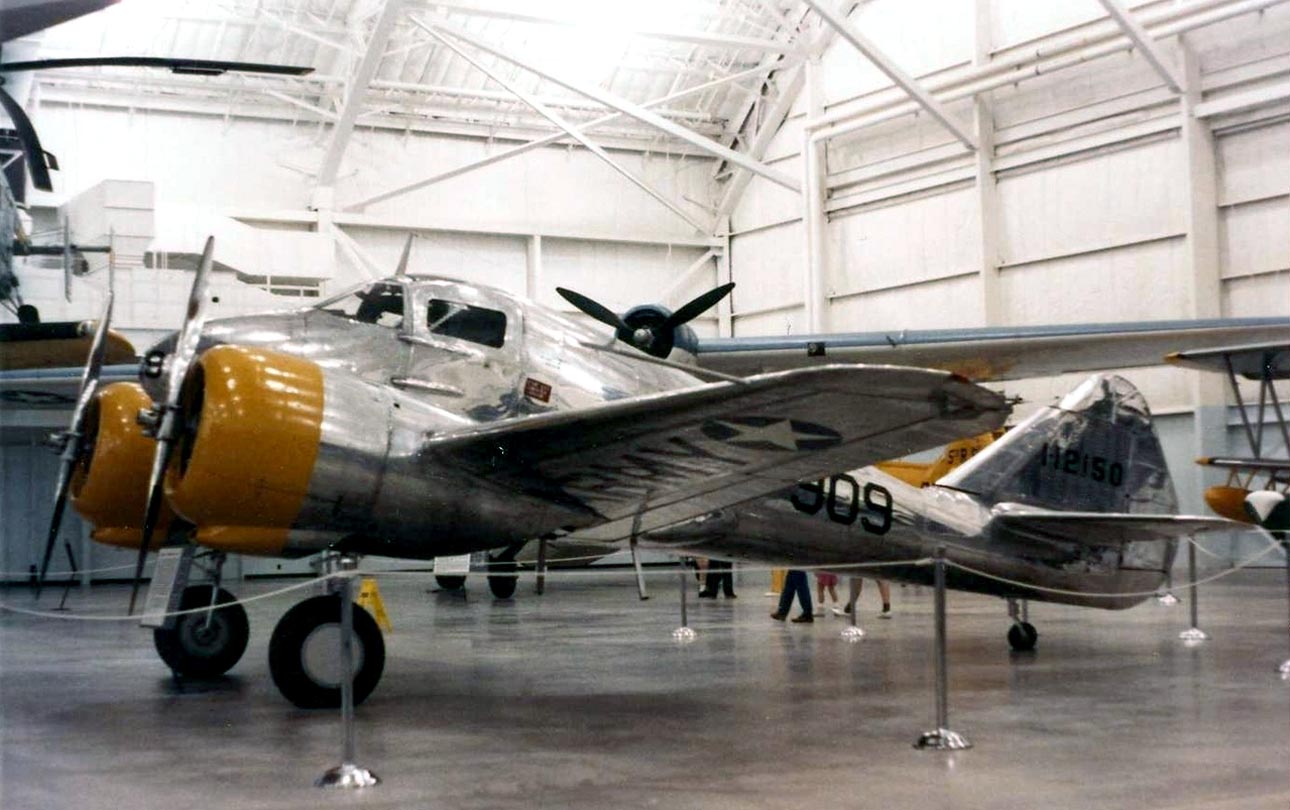 nhungdoicanh: Curtiss-Wright CW-25 / AT-9 Jeep