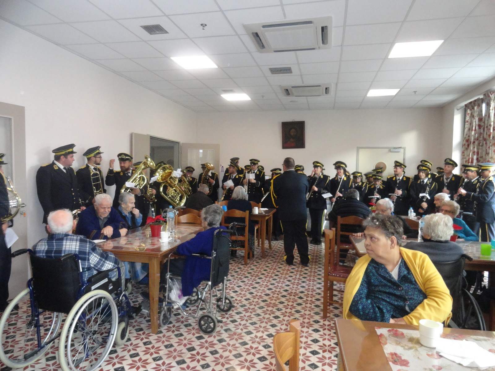 ΜΟΝΑΔΑ ΦΡΟΝΤΙΔΑΣ ΗΛΙΚΙΩΜΕΝΩΝ-ΦΙΛΑΝΘΡΩΠΙΚΑ ΙΔΡΥΜΑΤΑ ΛΗΞΟΥΡΙΟΥ ...