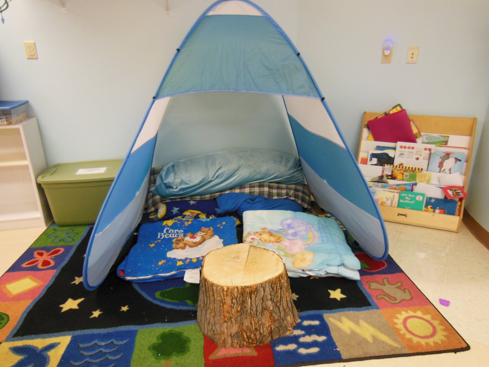 That Creative Teacher: Camping Dramatic Play