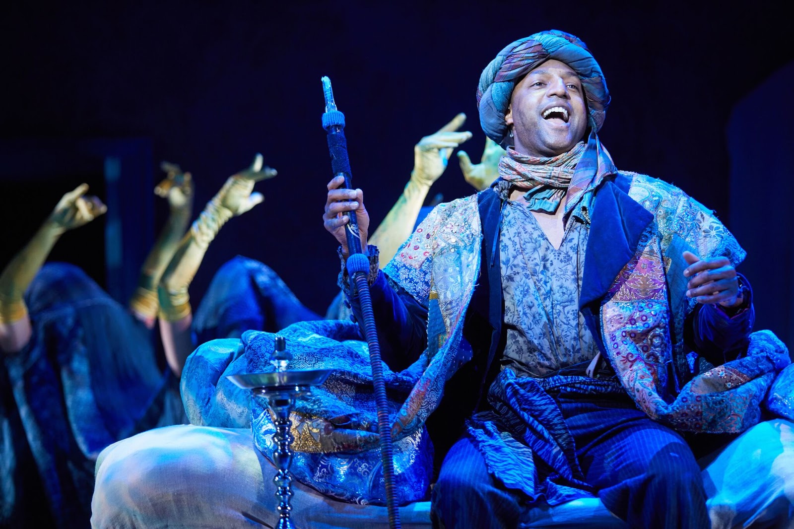 In Conversation with Jonathan Andrew Hume | Alice in Winterland ...