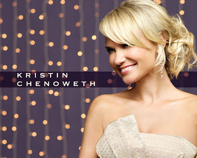 Kristin Chenoweth Image - FONDOS WALL