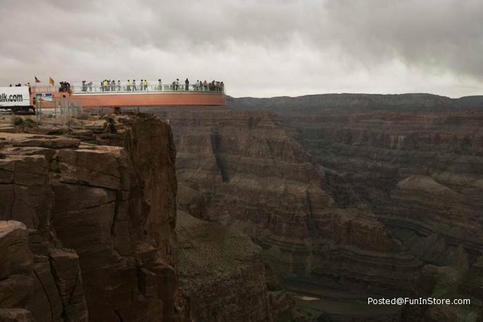 The Glass Bridge Over 4,000 Feet Height (Grand Canyon Skywalk) - My ...