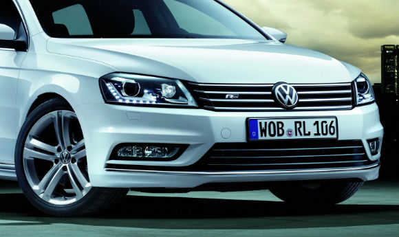 Automotive Auto: 2012 White Volkswagen Passat R-Line Collections
