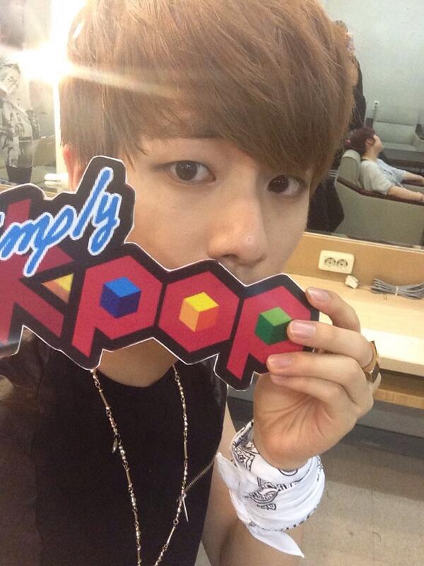 Kim Taehyung ♥ 130730 Bts Selca On Simply Kpop