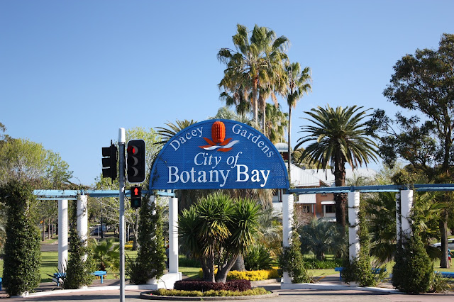 Sydney - City and Suburbs: Daceyville, Dacey Gardens