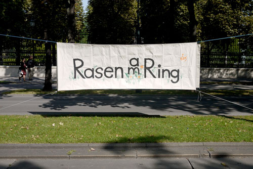 FLOLO: 'Rasen am Ring' in Vienna