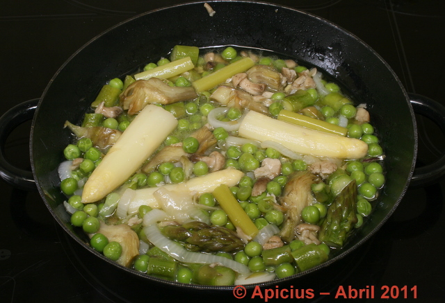 Cogote de merluza acompañado con delicias de la huerta | La Cocina Paso ...