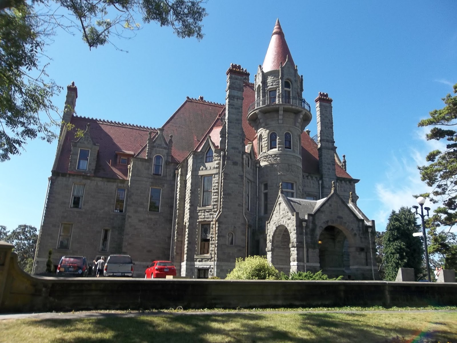 2 On the Road: Craigdarroch Castle - Victoria, BC