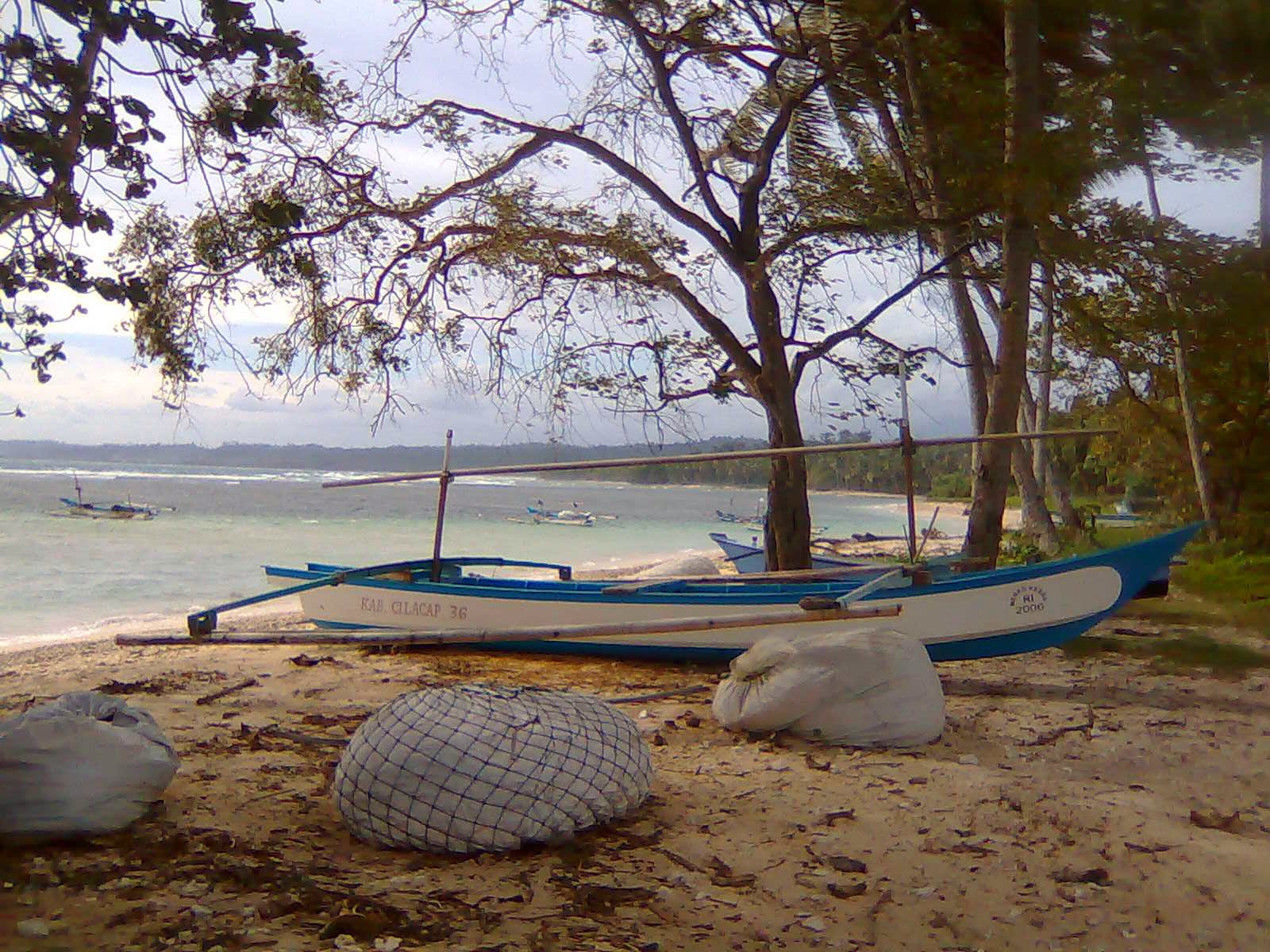 The Beach : Panorama Wisata di Kabupaten Kaur Pantai Linau