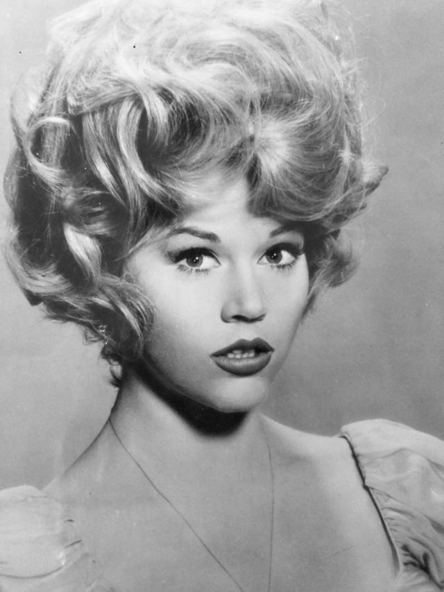 30 Beautiful Black and White Portraits of a Very Young Jane Fonda From ...